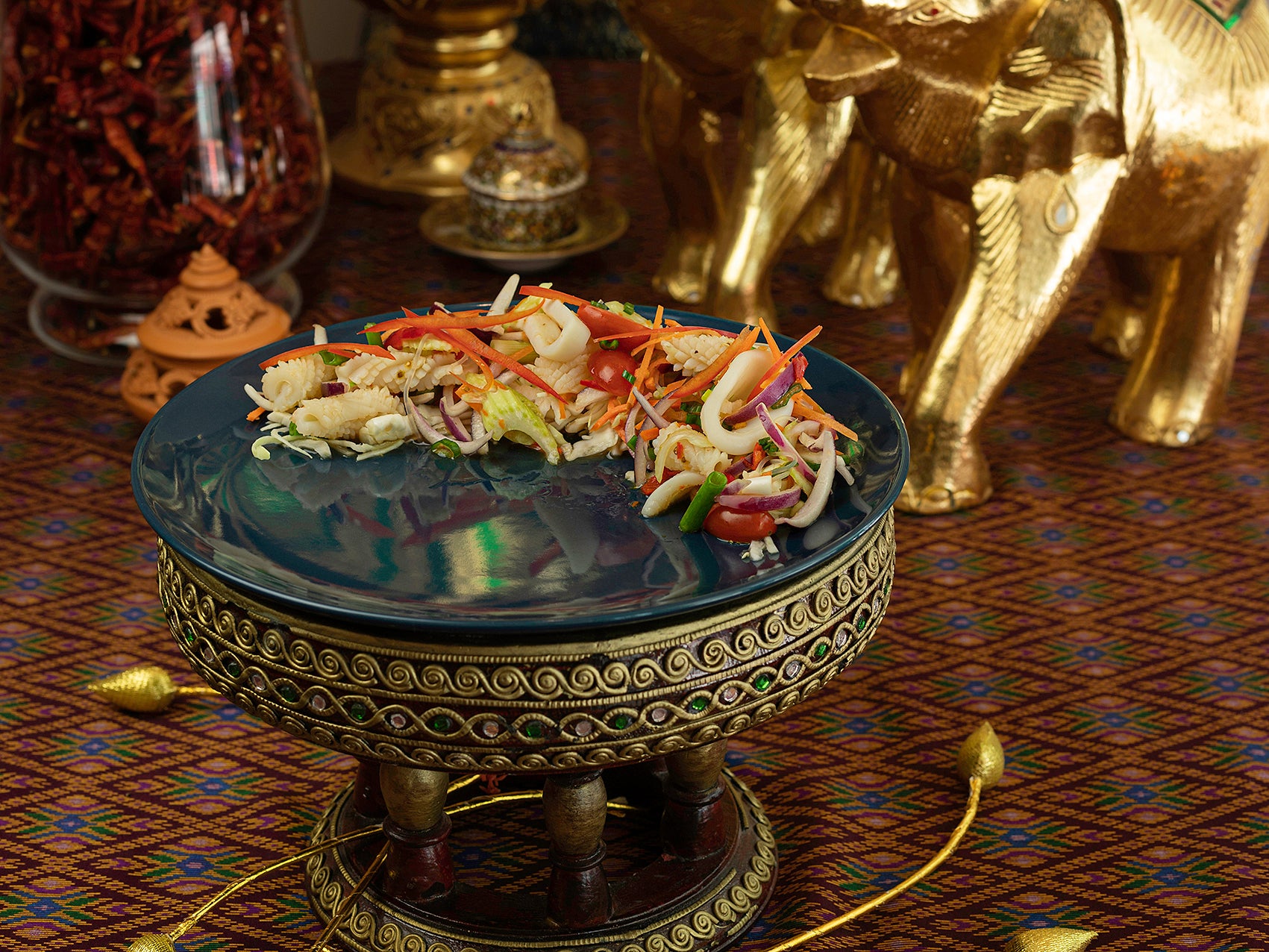 Yam Pla Muek – Tamrap Thai Restaurant